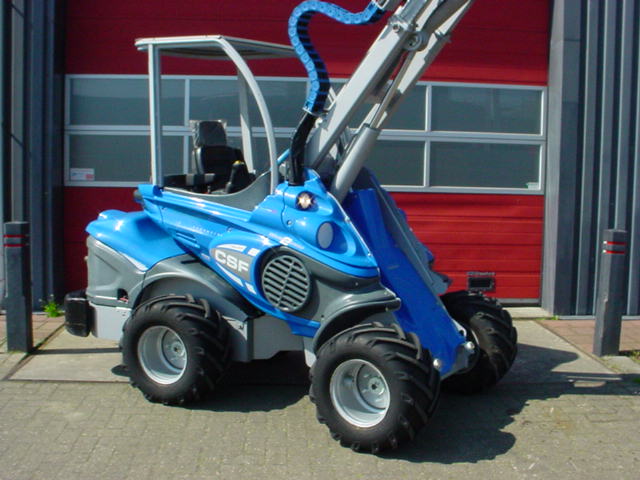 MULTIONE SL835 Minishovel
